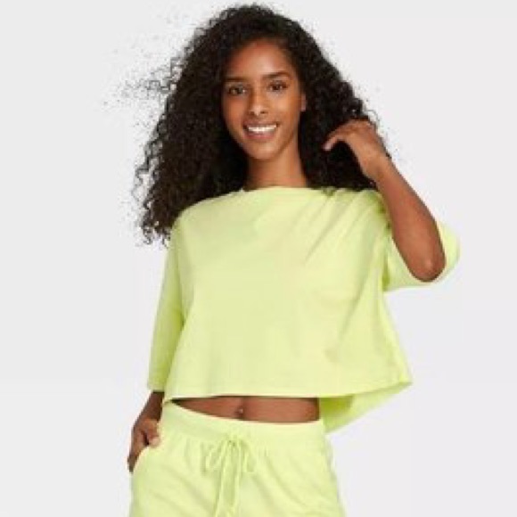 Colsie | Tops | Nwt Colsie Cropped Lounge Tee Shirt Lime Green | Poshmark